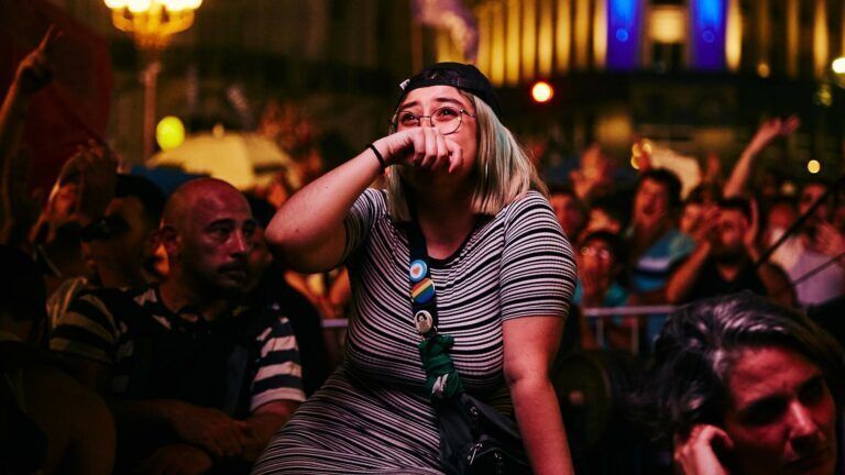 Mariana Enríquez - Revista Anfibia